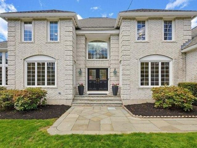 house with 5 bedroom, Shrewsbury MA DS103809770
