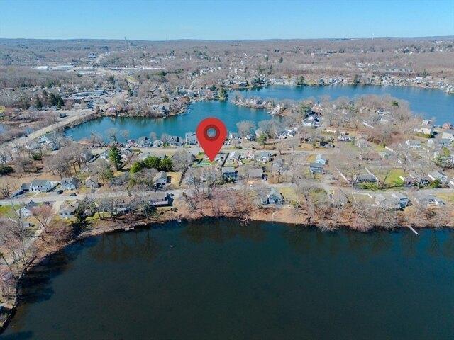 house with 5 bedroom, Shrewsbury MA ES104811740