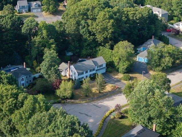 house with 5 bedroom, Shrewsbury MA ES103887343