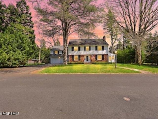 house with 5 bedroom, Shrewsbury NJ DLS102315643