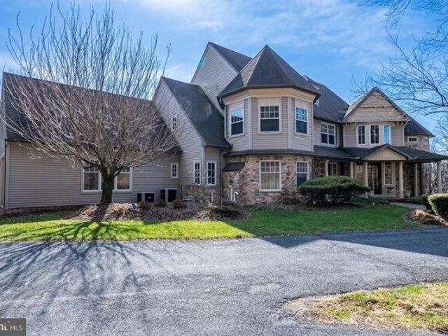 house with 5 bedroom, Sinking Spring PA DS103626505