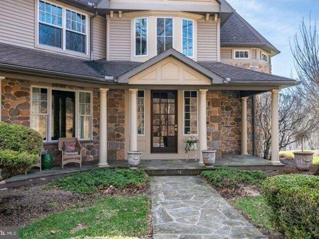 house with 5 bedroom, Sinking Spring PA ES103626505