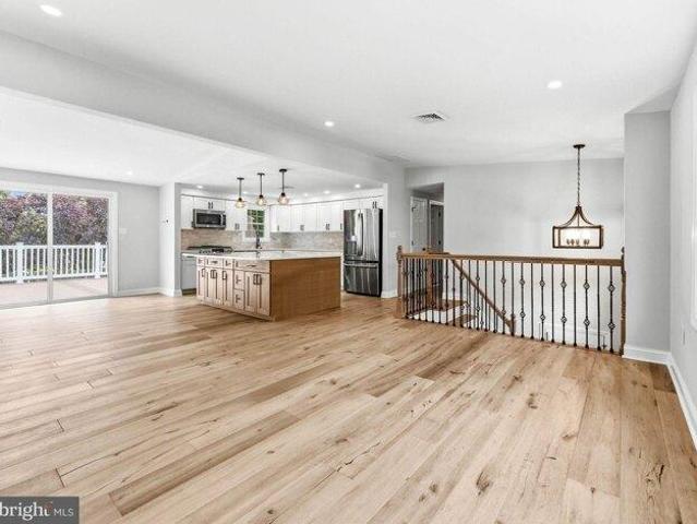house with 5 bedroom, Sicklerville NJ ES105174626