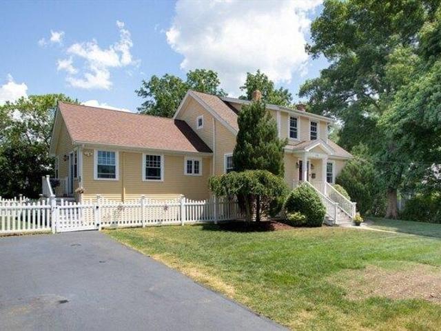house with 5 bedroom, Somerset MA ES105081480