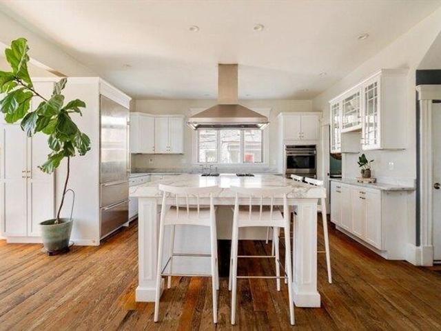 house with 5 bedroom, Somerville MA DS103970047