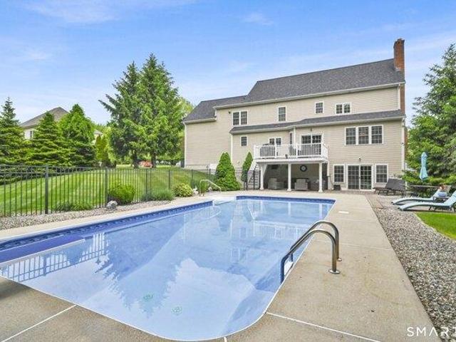 house with 5 bedroom, South Windsor CT DS104148948