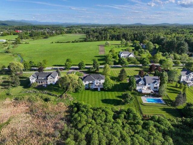 house with 5 bedroom, South Burlington VT ES104010781