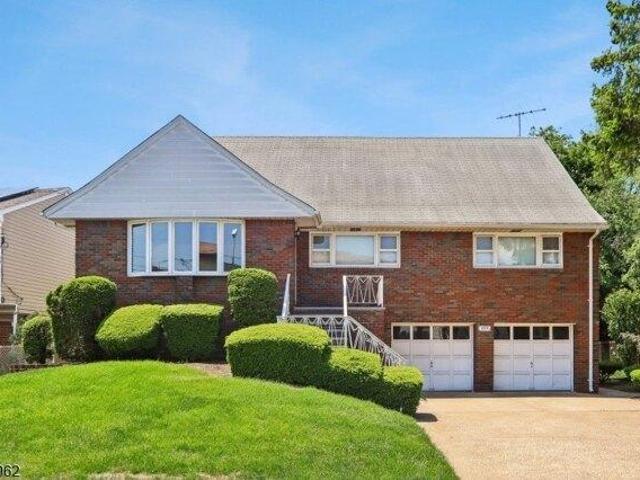 house with 5 bedroom, South Hackensack NJ DS102828197