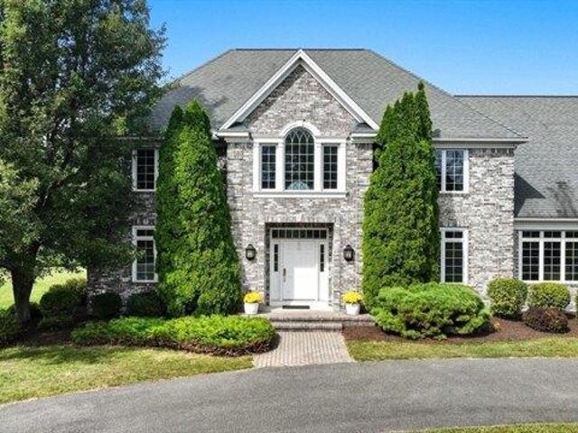house with 5 bedroom, South Hadley MA DS102635725