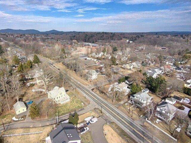 house with 5 bedroom, South Hadley MA ES103101754