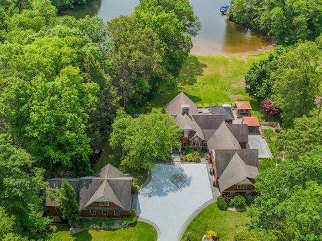 house with 5 bedroom, Southbury CT DS101899037