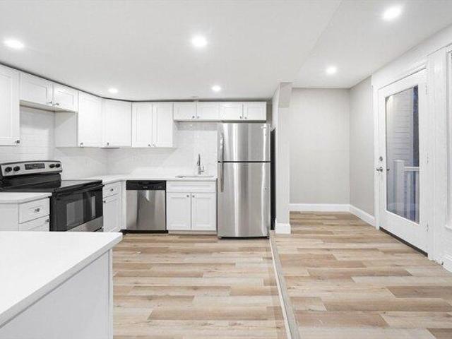 house with 5 bedroom, Southborough MA ES103439867