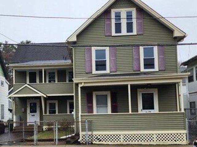 house with 5 bedroom, Southbridge MA DLS102594195