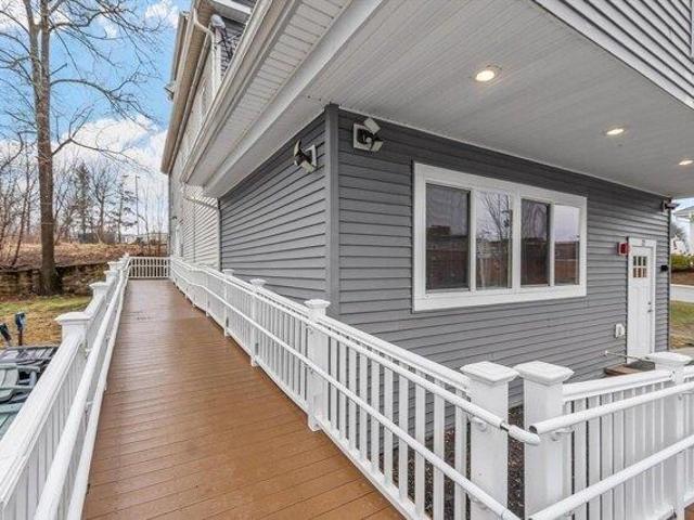 house with 5 bedroom, Southbridge MA DLS103019307
