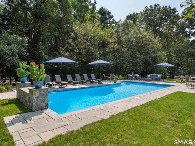 house with 5 bedroom, Southington CT DS104441668