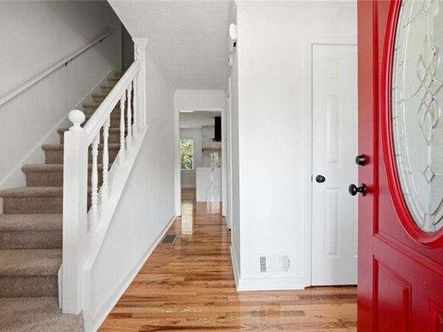 house with 5 bedroom, Snellville GA ES104902793