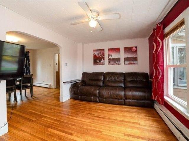 house with 5 bedroom, Spencer MA DLS102158310