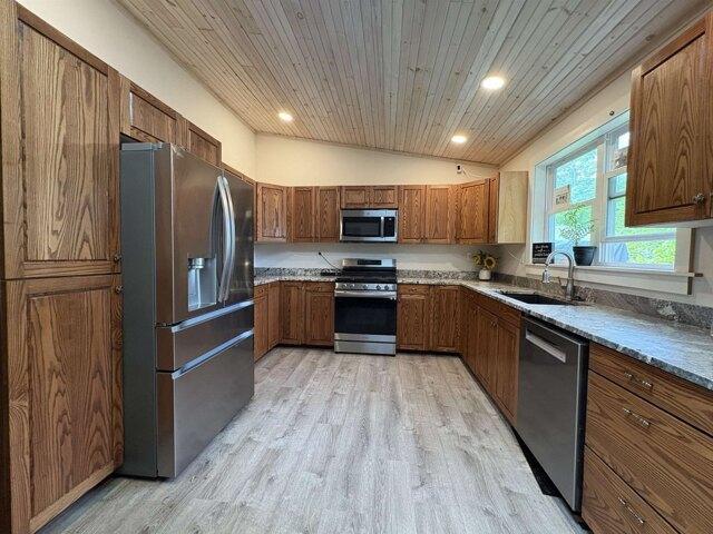 house with 5 bedroom, Springfield VT ES104792215