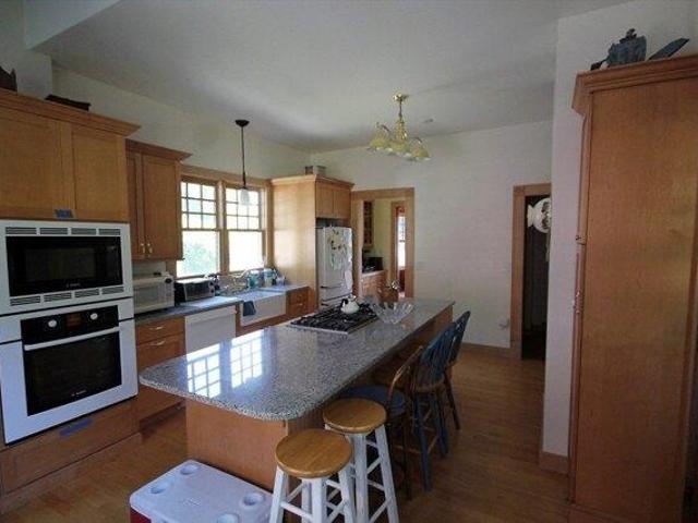 house with 5 bedroom, Springfield MA DS103159760