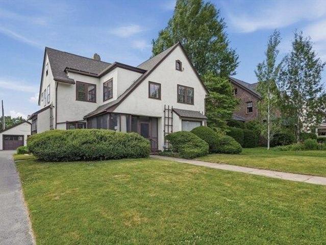 house with 5 bedroom, Springfield MA DS103852813