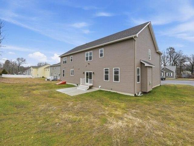 house with 5 bedroom, Springfield MA ES103098629