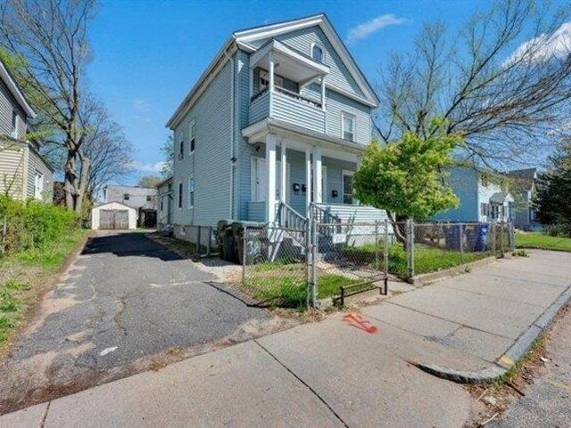house with 5 bedroom, Springfield MA ES103161087
