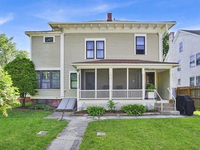 house with 5 bedroom, Springfield MA ES104849850
