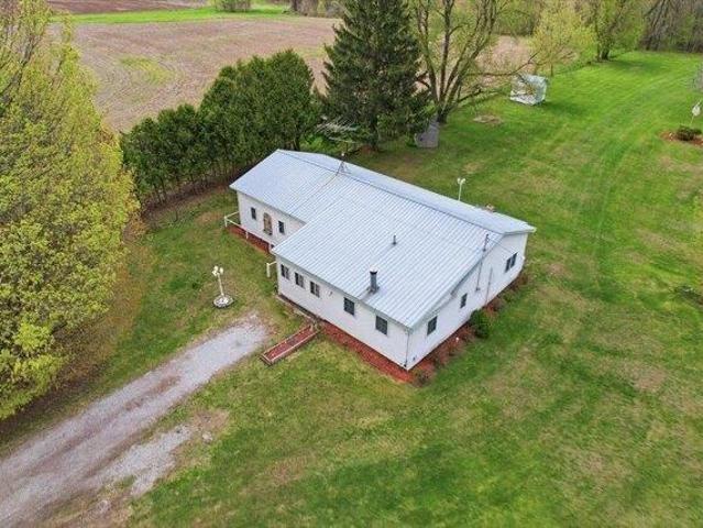 house with 5 bedroom, Swanton VT DS104264025