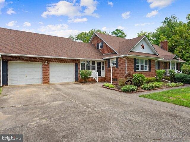 house with 5 bedroom, Swedesboro NJ ES105158669
