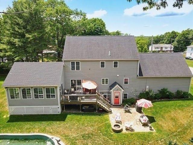 house with 5 bedroom, Stoughton MA DS103809754
