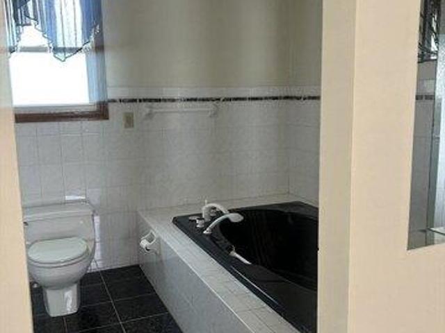 house with 5 bedroom, Stoughton MA DS103127636