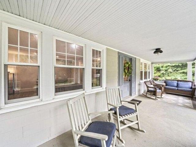 house with 5 bedroom, Stoughton MA ES104947240