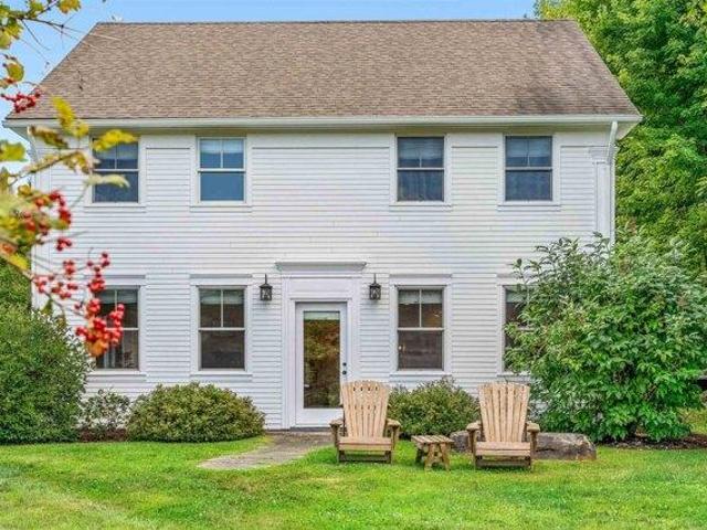 house with 5 bedroom, Stowe VT DS103434845