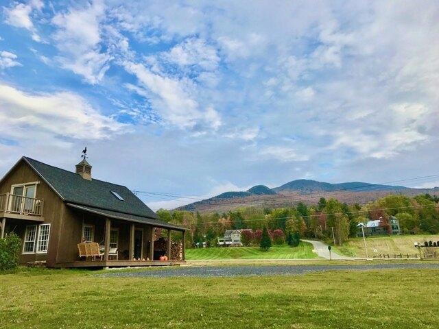house with 5 bedroom, Stowe VT DS92668571