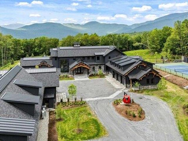 house with 5 bedroom, Stowe VT ES104078327