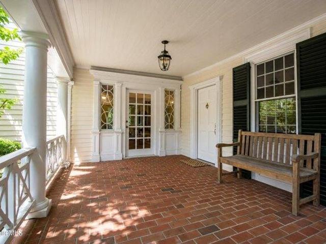 house with 5 bedroom, Stockbridge MA DS104042790