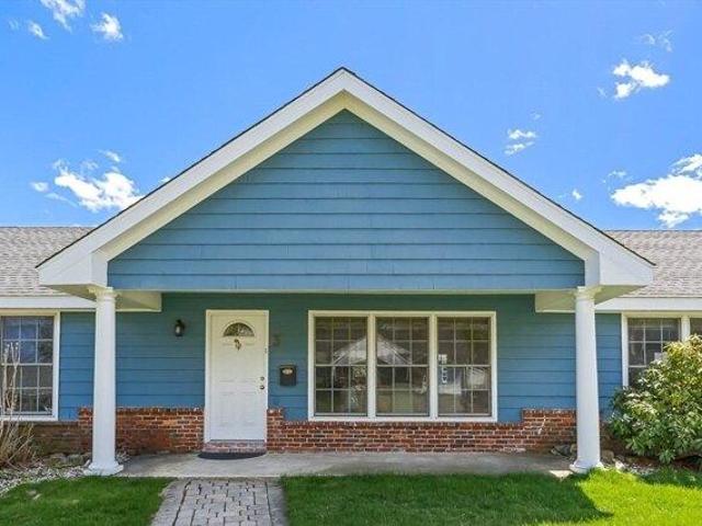 house with 5 bedroom, Stoneham MA ES103220325