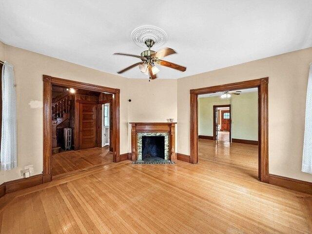 house with 5 bedroom, Stoneham MA ES105175561