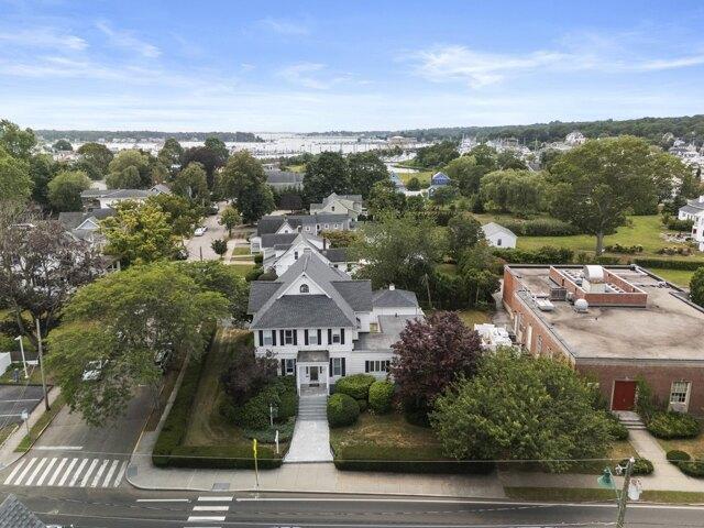 house with 5 bedroom, Stonington CT ES104477441