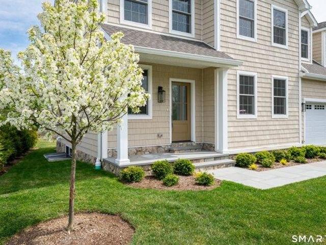 house with 5 bedroom, Stamford CT DLS103070963