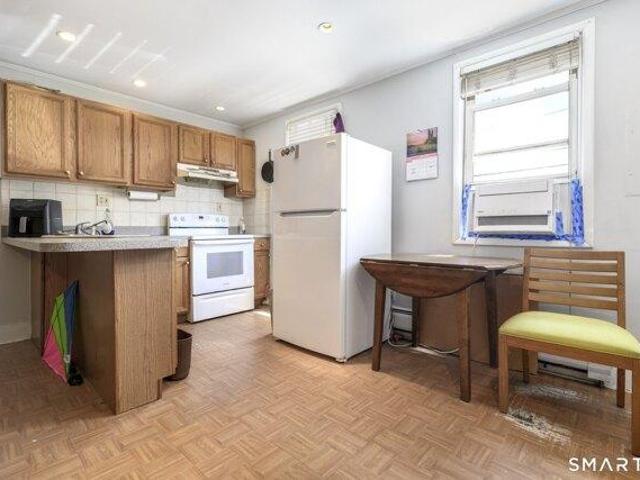house with 5 bedroom, Stamford CT DS104151336