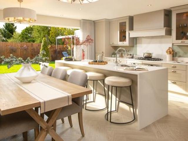 House With 5 Bedroom Stanley Durham DS87306515