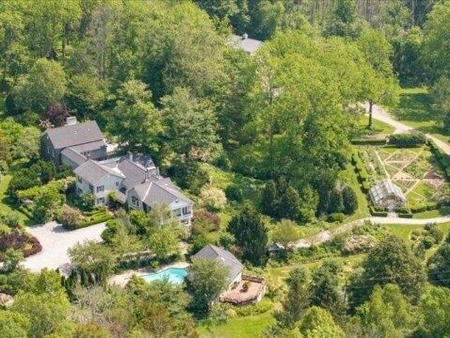 house with 5 bedroom, Stillwater NJ DLS102563556