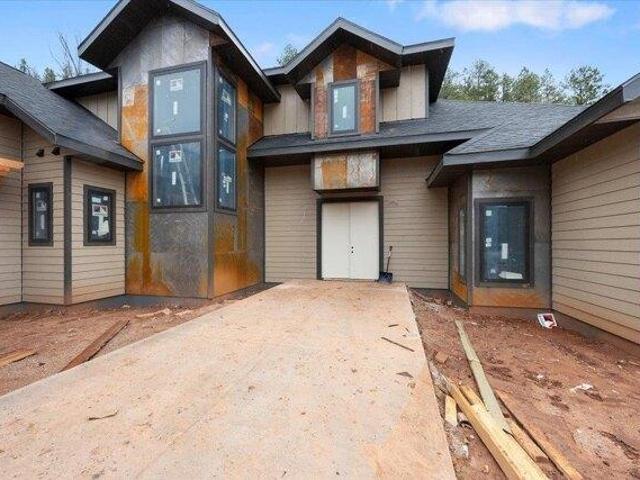 house with 5 bedroom, Sturgis SD DS93139749