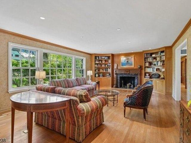 house with 5 bedroom, Summit NJ ES104442838