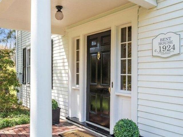 house with 5 bedroom, Sudbury MA ES104149365