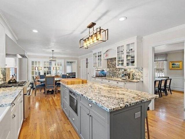 house with 5 bedroom, Sudbury MA ES104153353