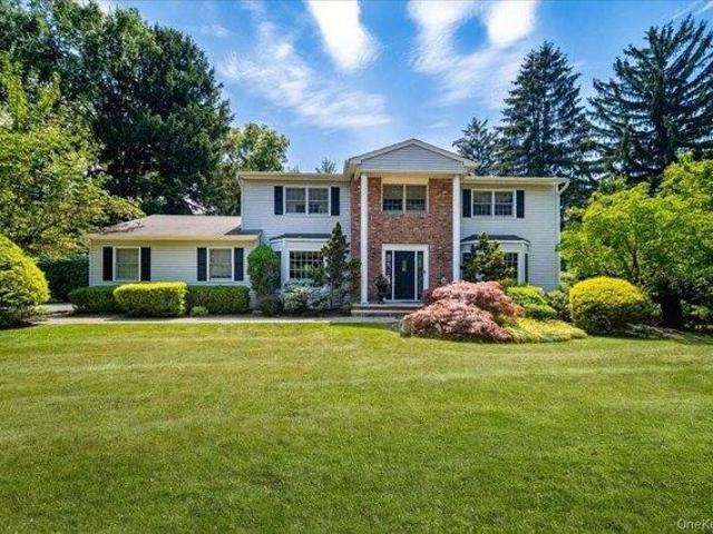 house with 5 bedroom, Suffern NY DLS102283310