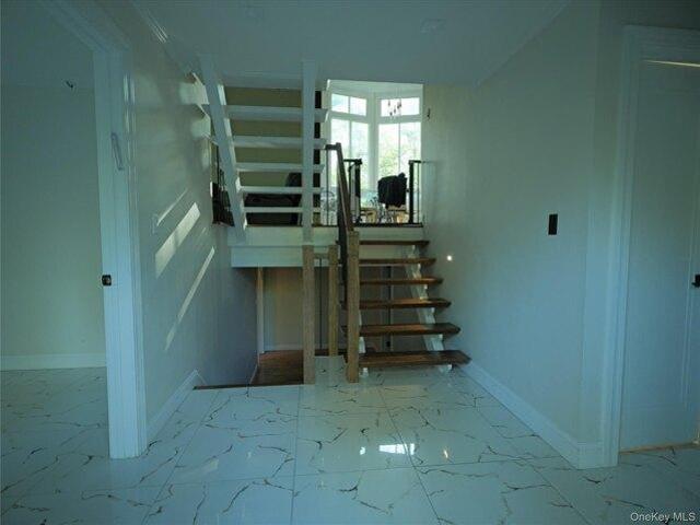 house with 5 bedroom, Suffern NY DS103624625
