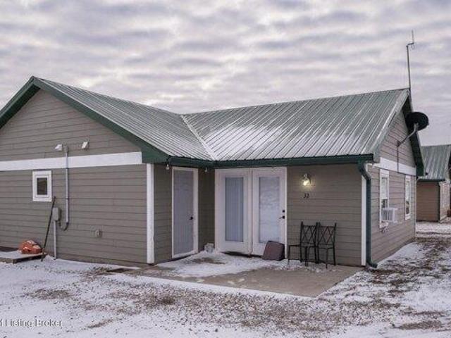 house with 64 bedroom, Watford City ND DS93270698